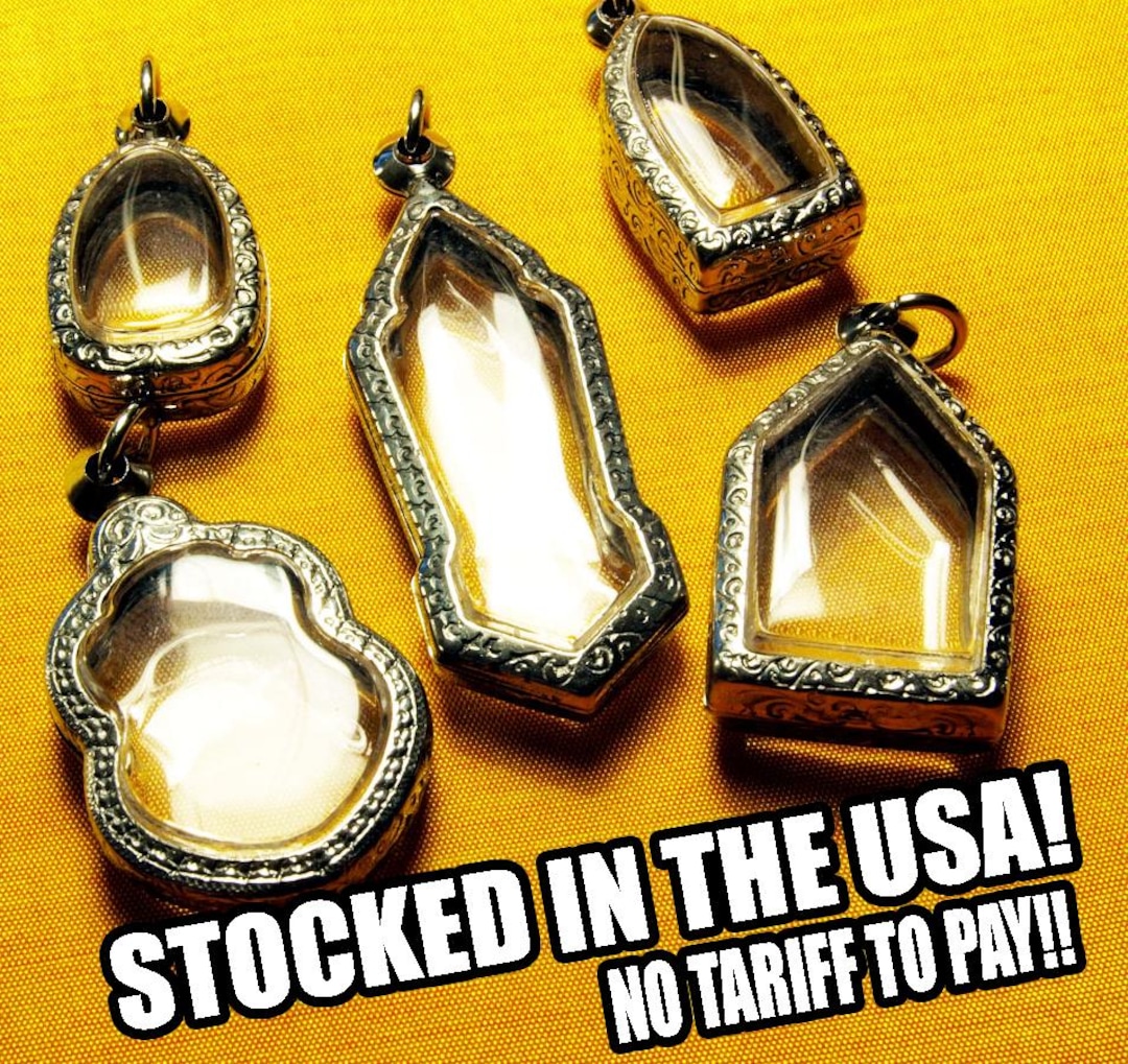 Shadow Box Pendants, Terrarium, Engraved Necklace Trays, Clear Locket ...