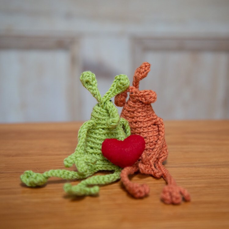 Crochet Alien Finger Puppets - Etsy