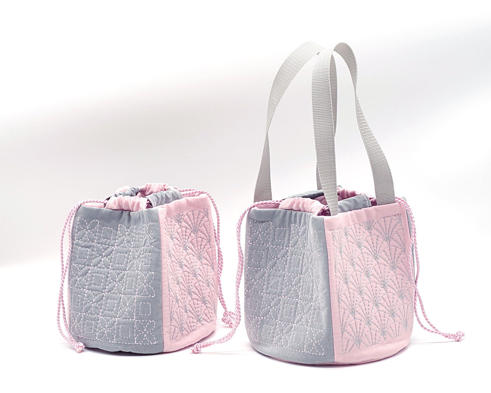 Japanese Drawstring Pouch - Komebukuro - Gray & Pink, Sashiko Quilt ...