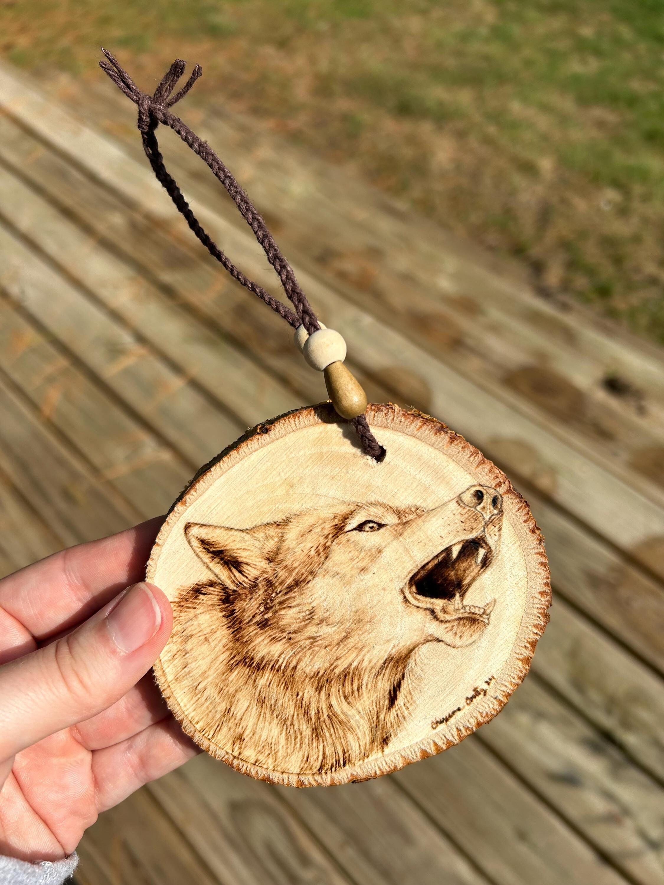 Wood Burned Howling Wolf Portrait. Small Hanging Pyrography Art. - Etsy