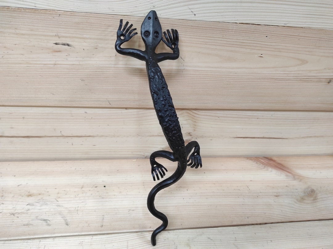 Lizard Door Handle, Door Pull, Metal Handle, Barn Door Handle, Hand ...