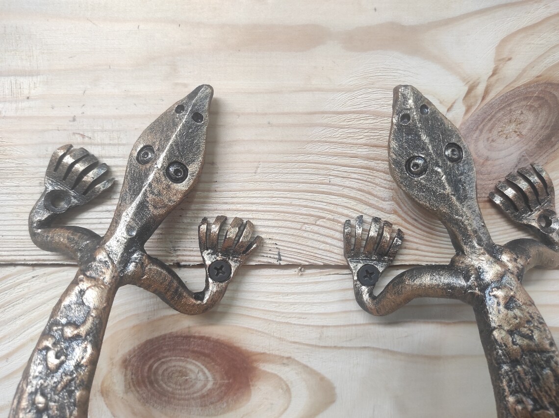 Lizard Door Handle Set of 2 Handles Lizard Barn Decor Barn - Etsy