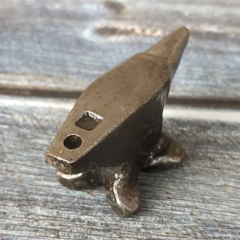 Anvil Necklace - Etsy