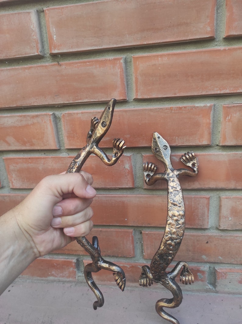 Lizard Door Handle Set of 2 Handles Lizard Barn Decor Barn - Etsy