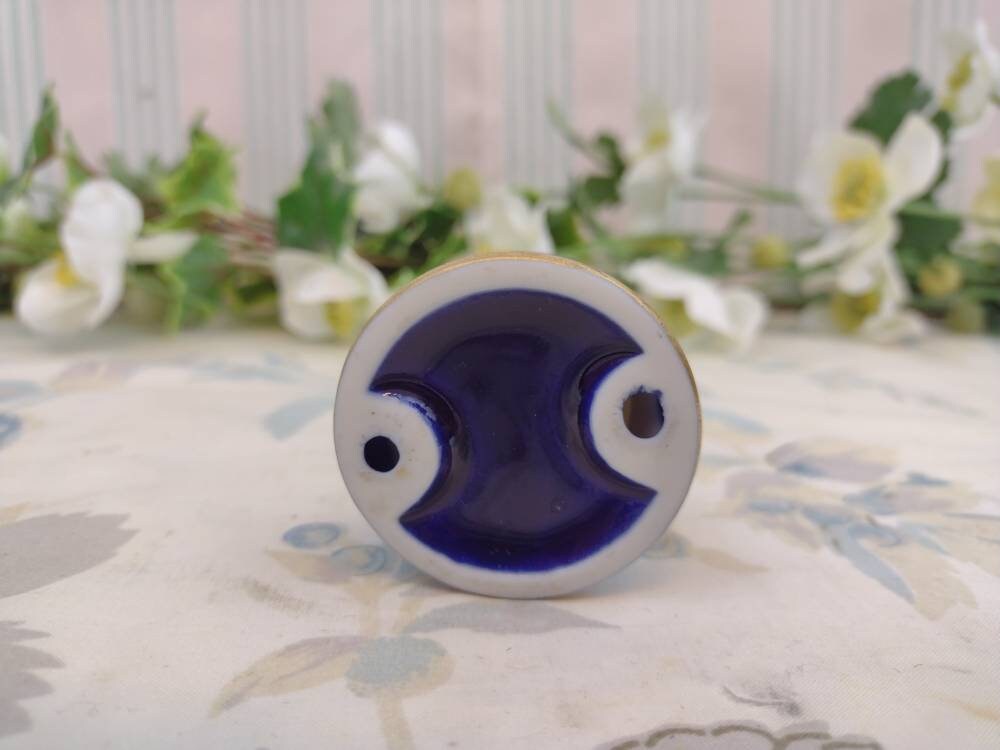 Joueur de flûte en biscuit de porcelaine de Limoges - Etsy France