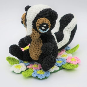 Crochet Pattern Amigurumi Bambi Deer Skunk Flower Meadow - Etsy