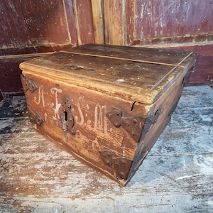 Unique Antique Rare Chest - Handmade Jewelry Box - Norwegian Trinket ...