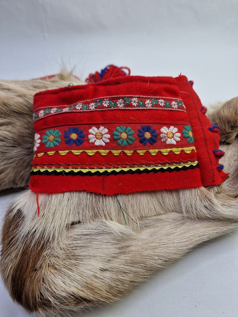 Norwegian Mid-century Sami Shoes and Pursecollectible - Etsy