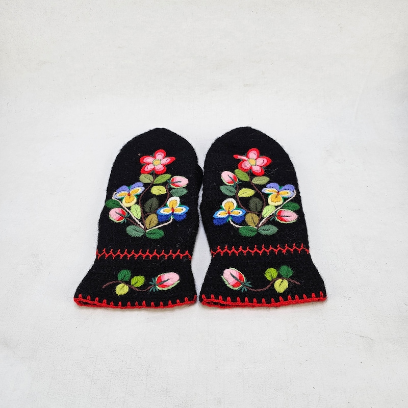 Embroidered Mittens - Etsy