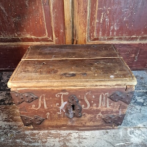 Unique Antique Rare Chest - Handmade Jewelry Box - Norwegian Trinket ...