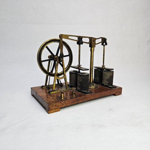 Rare Electromagnetic Motor Training Model From School Antique Miniature ...