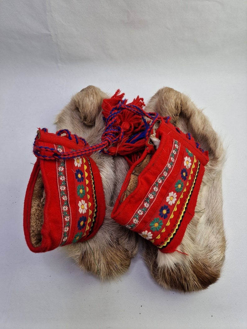 Norwegian Mid-century Sami Shoes and Pursecollectible - Etsy