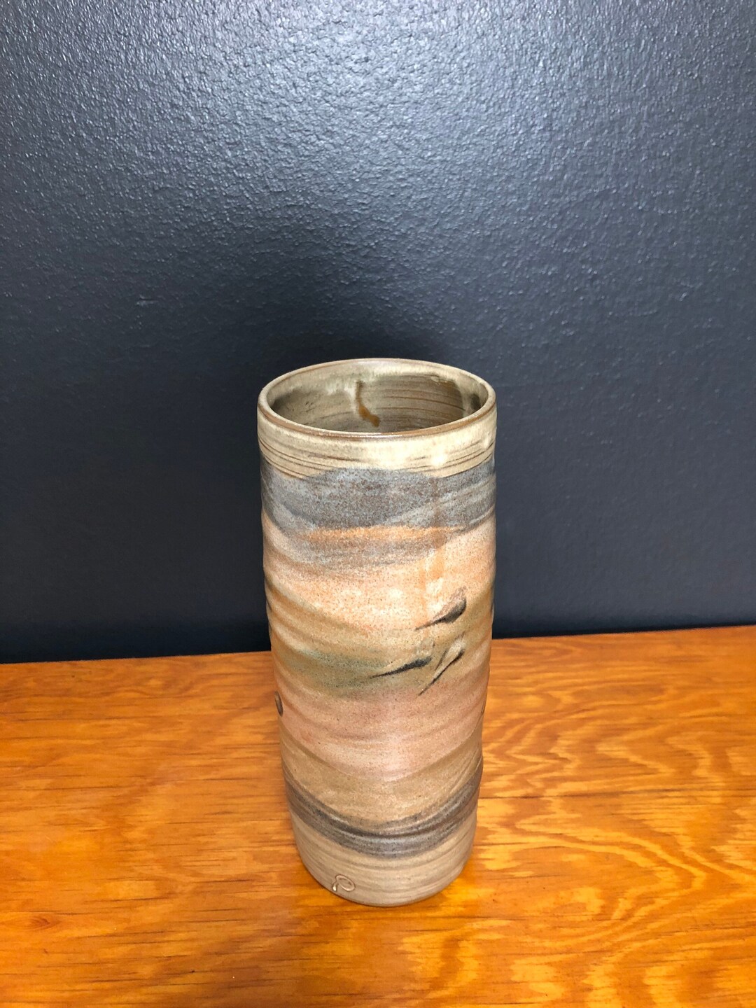 Vintage Signed Tater Knob Pottery & Farm Vase in Creamy Neutral Tones ...