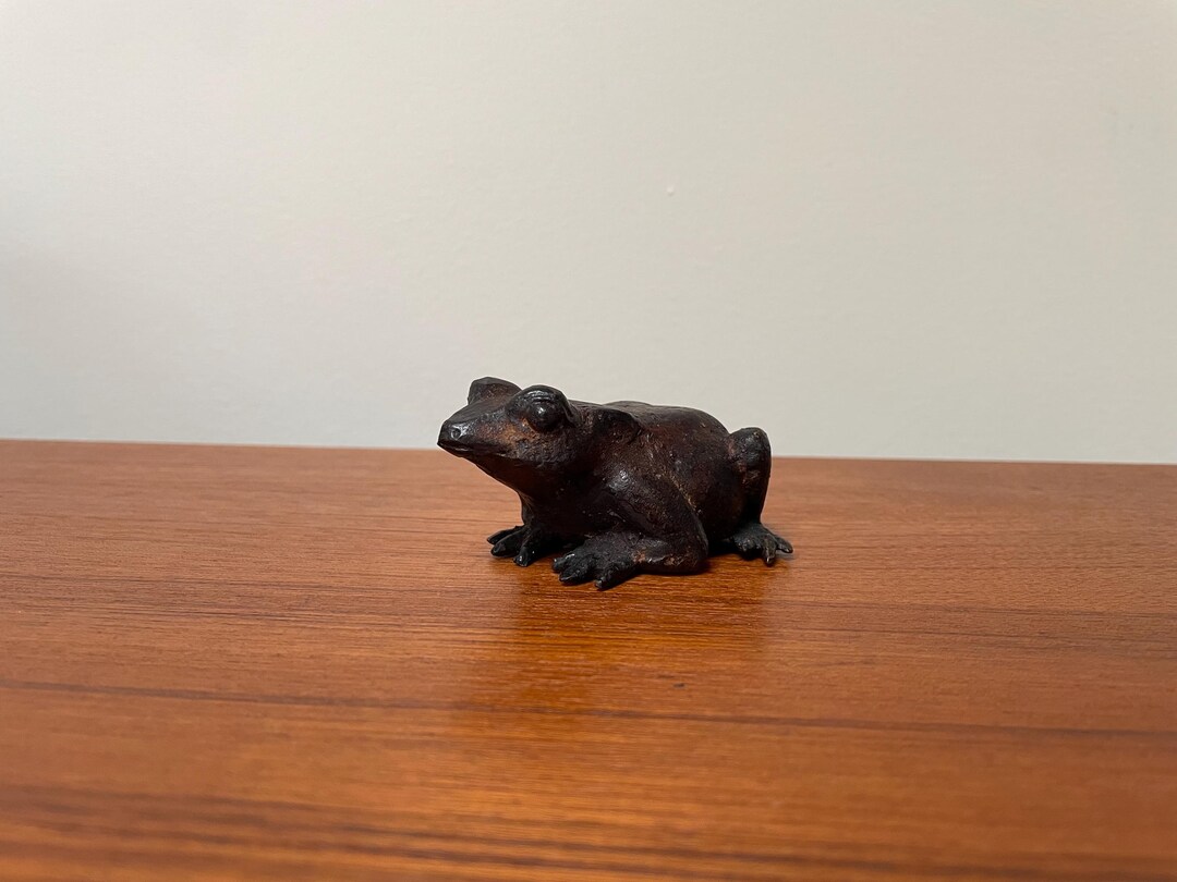 Antique Cast Iron Frog Paperweight / Natural Home Decor / Shelf Decor ...