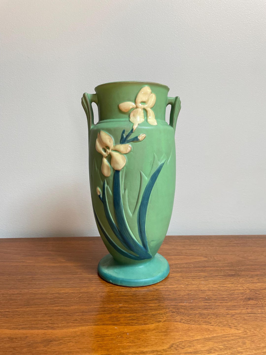 Vintage Large Iris Roseville Reproduction Vase With Handles 928-12 ...