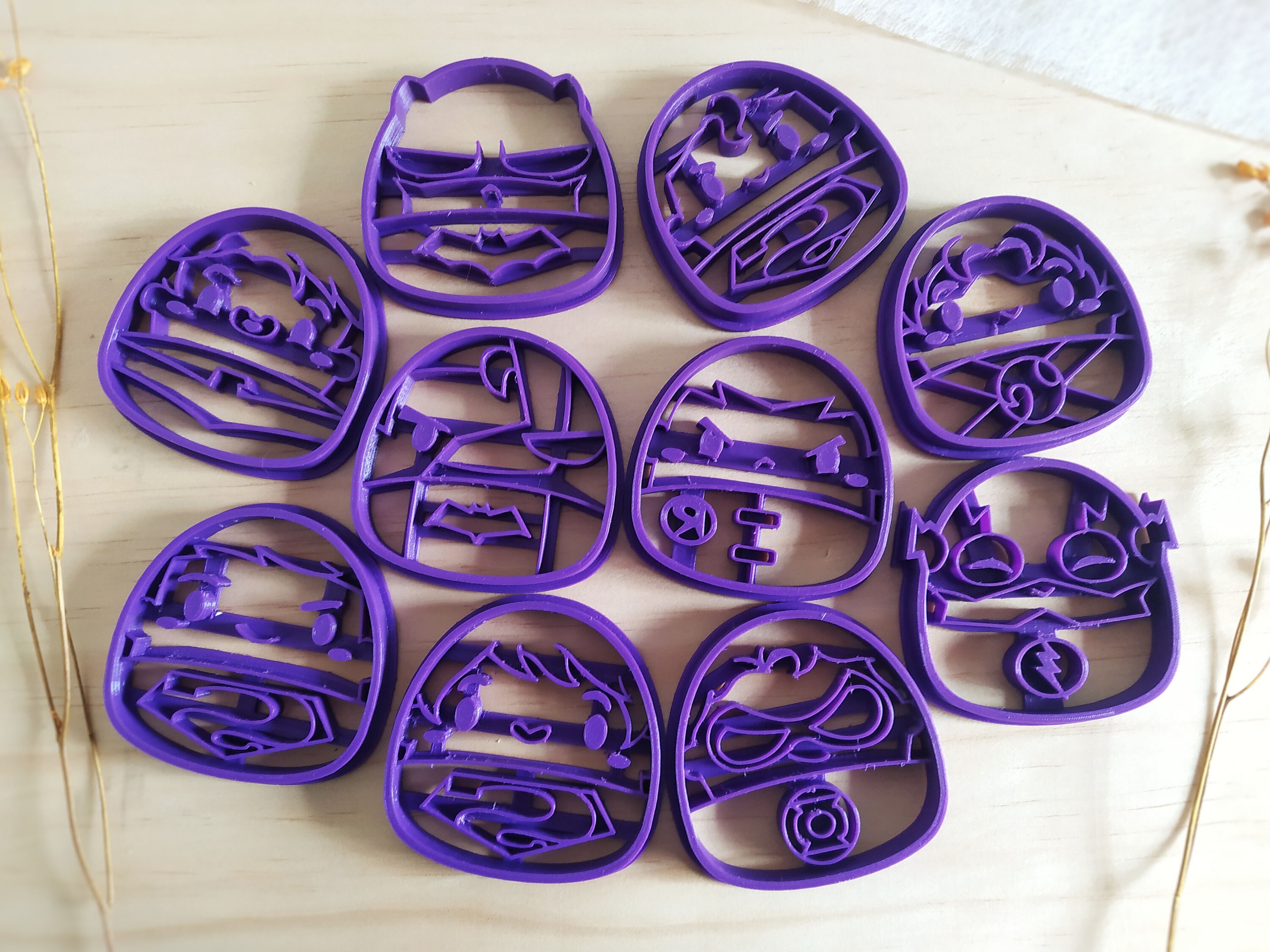 Batfam / Batfamily / Robins / Batboys / Superfamily Hero Cookie Cutters ...