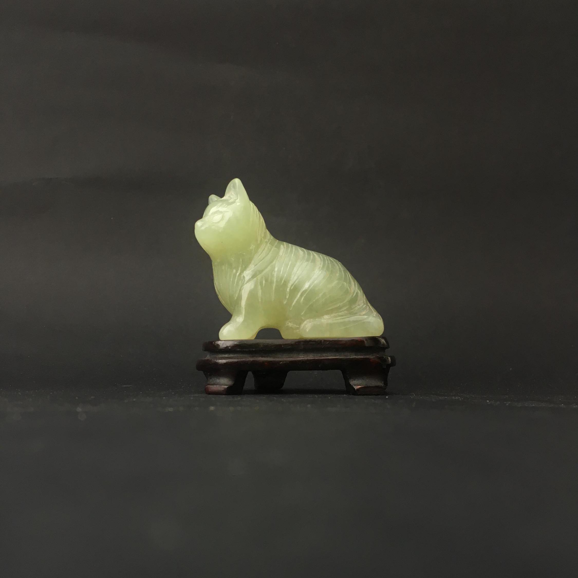 Green Jade Cat Figurine - Symbol of Protection, Harmony & Good Fortune ...