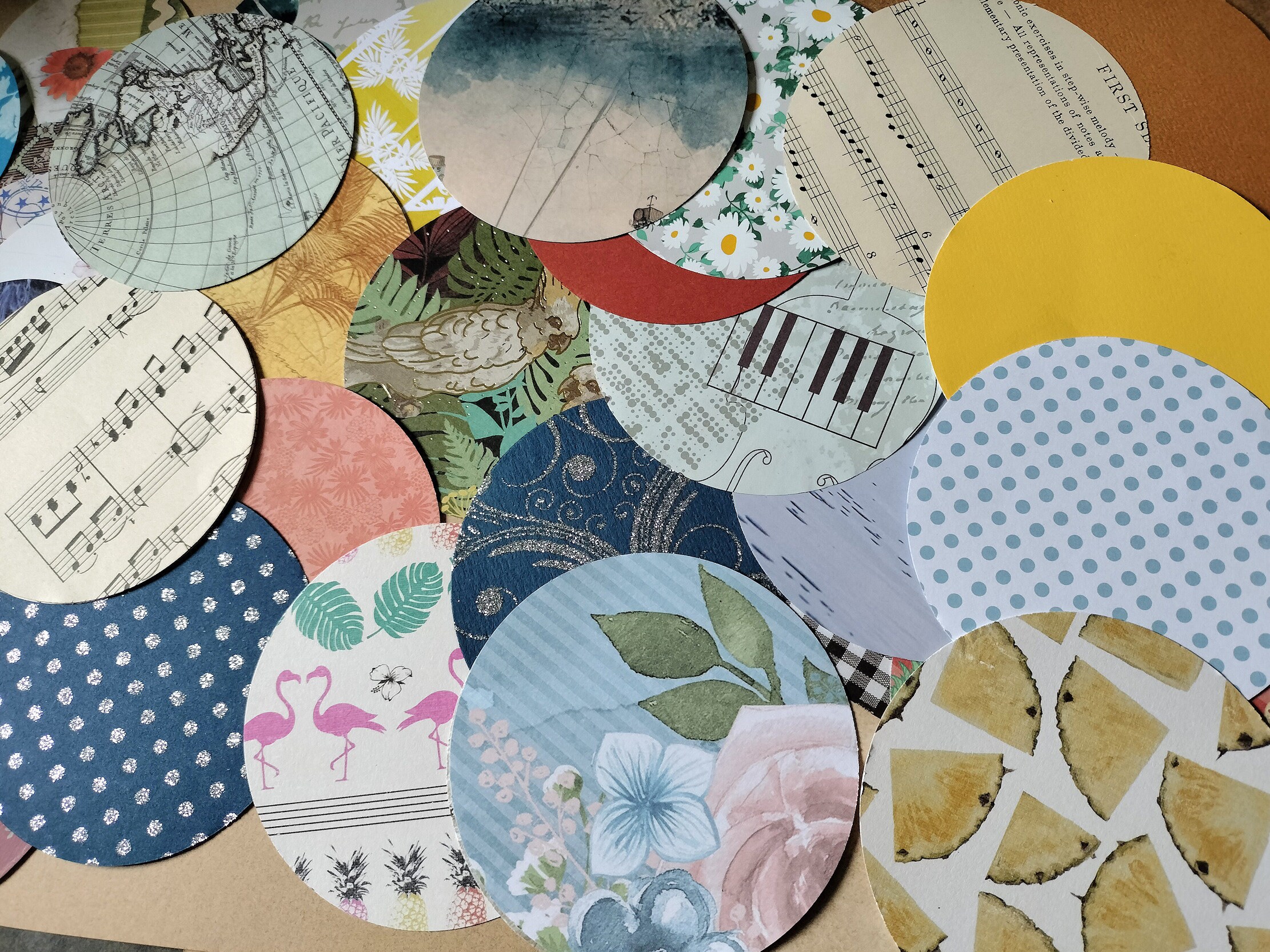 50 Paper Circles Cuts for Collage Junk Journals - Etsy