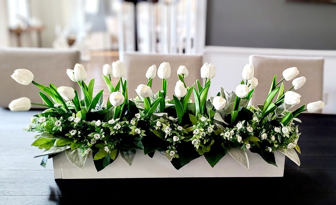 Tulip Flower Arrangement Farmhouse Long Box Tulip Arrangement Spring ...