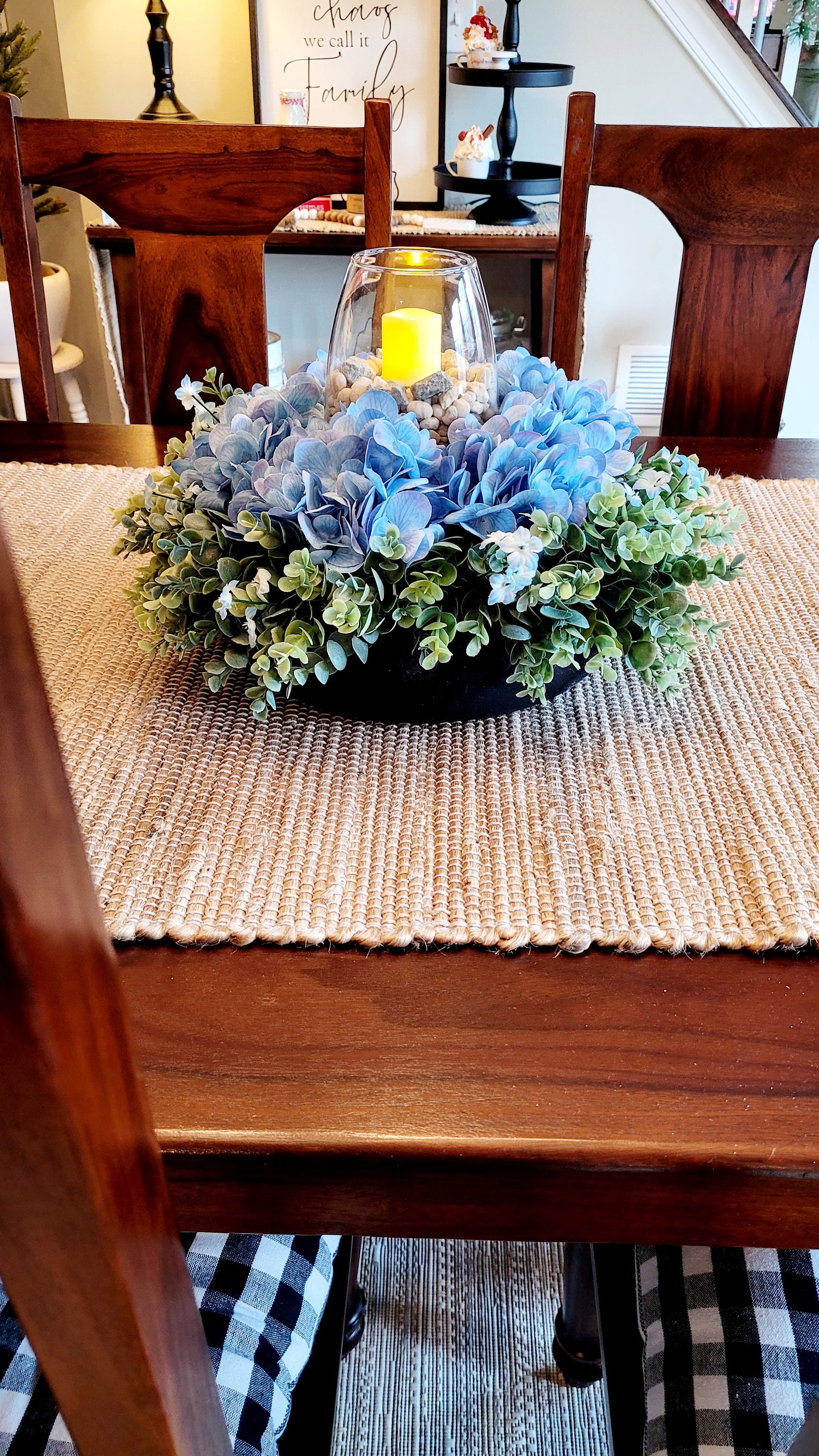 Round Table Arrangement Round Centerpiece Farmhouse Table Centerpiece ...