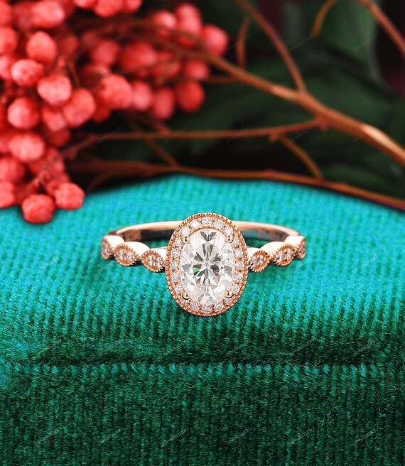 1.0 Carat Oval Halo Engagement Rings Oval Moissanite Ring Oval Cut ...