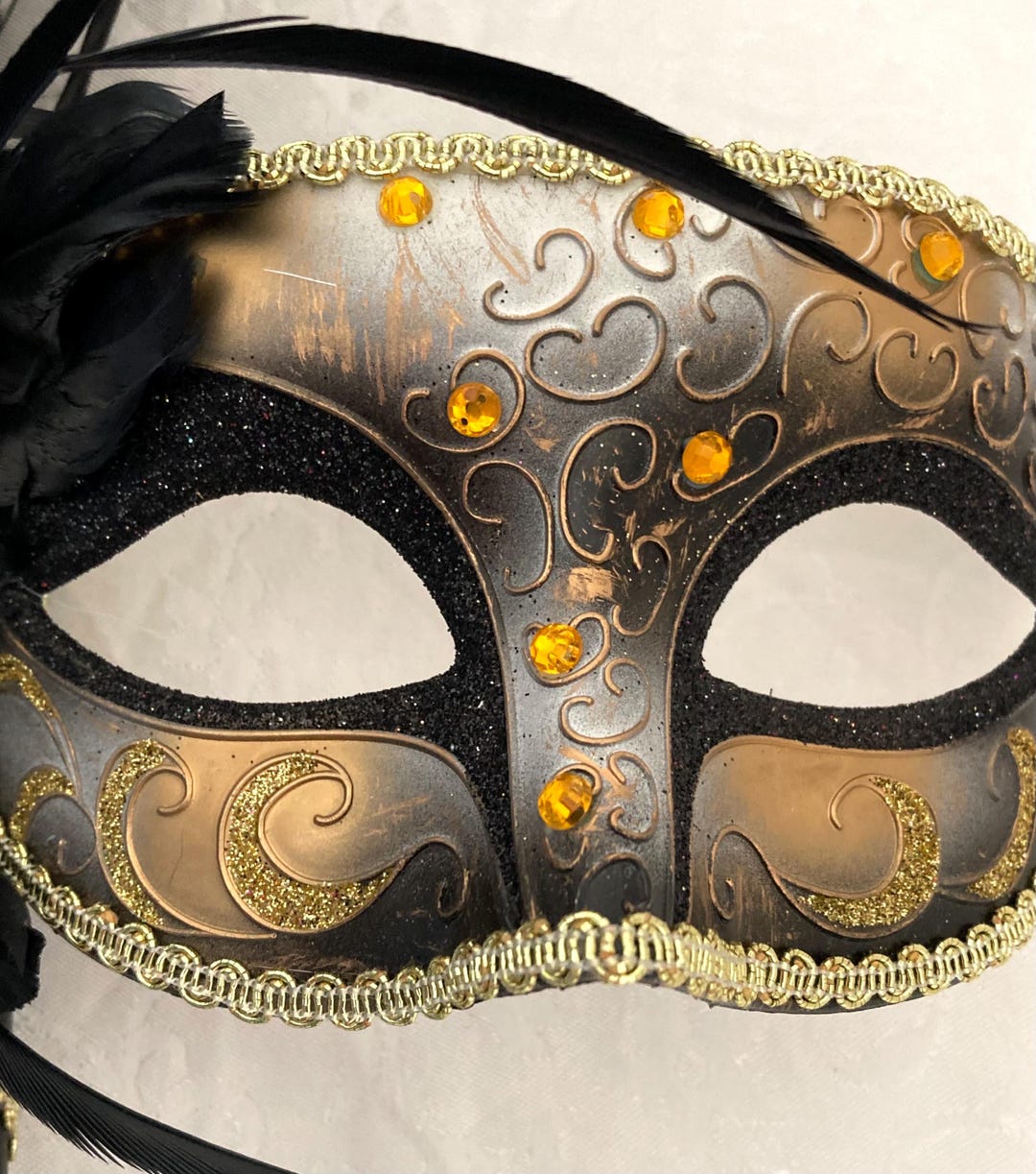 Venetian Side Feather Masquerade Mask With Stick Hand Painted Black ...