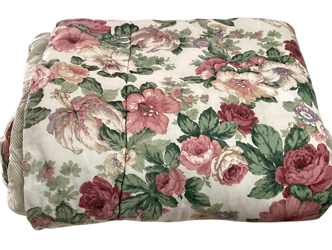 Vintage Cottage Floral Comforter Jcpenney Quilted Roses Lilac Greens ...