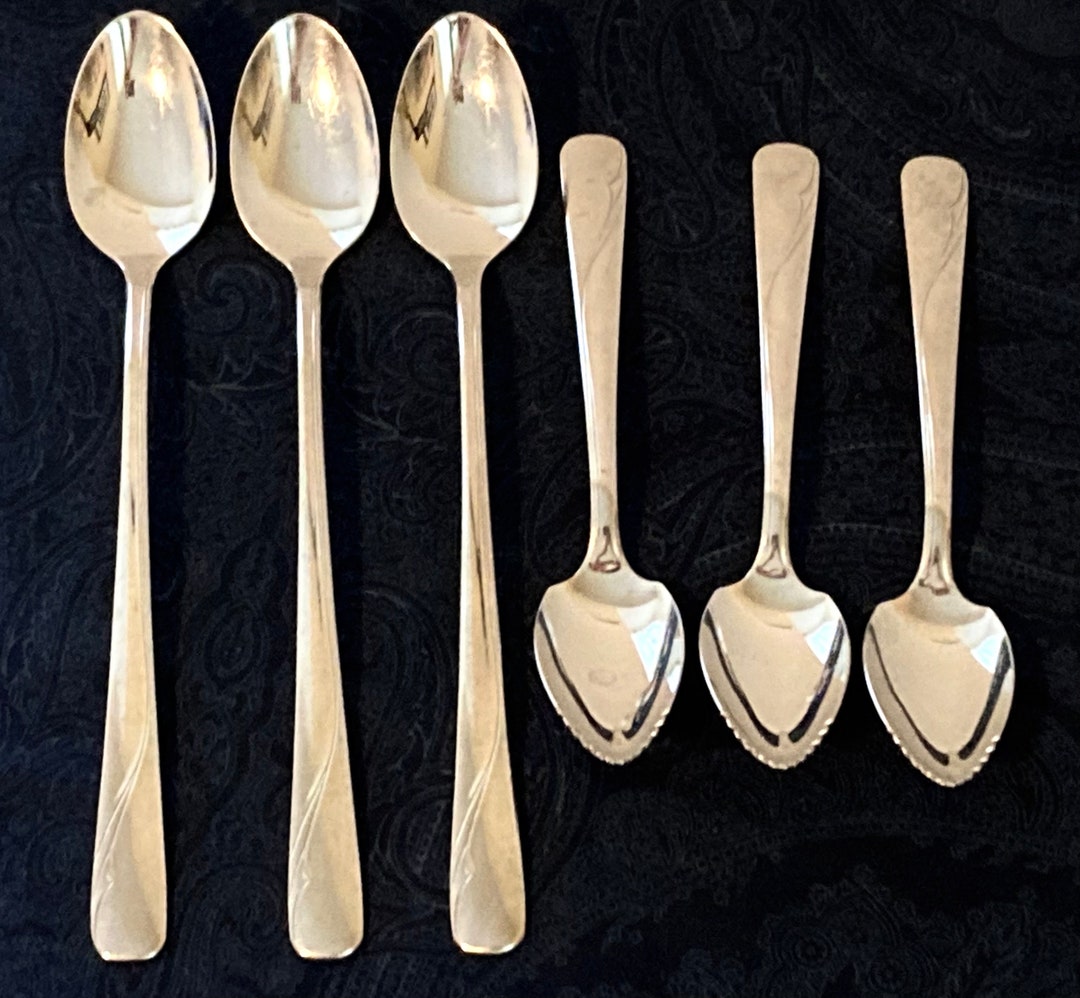 6 Stainless Steel Oneida Spoons Mixed Lot 3 Teaspoons and 3 Grapefruit ...