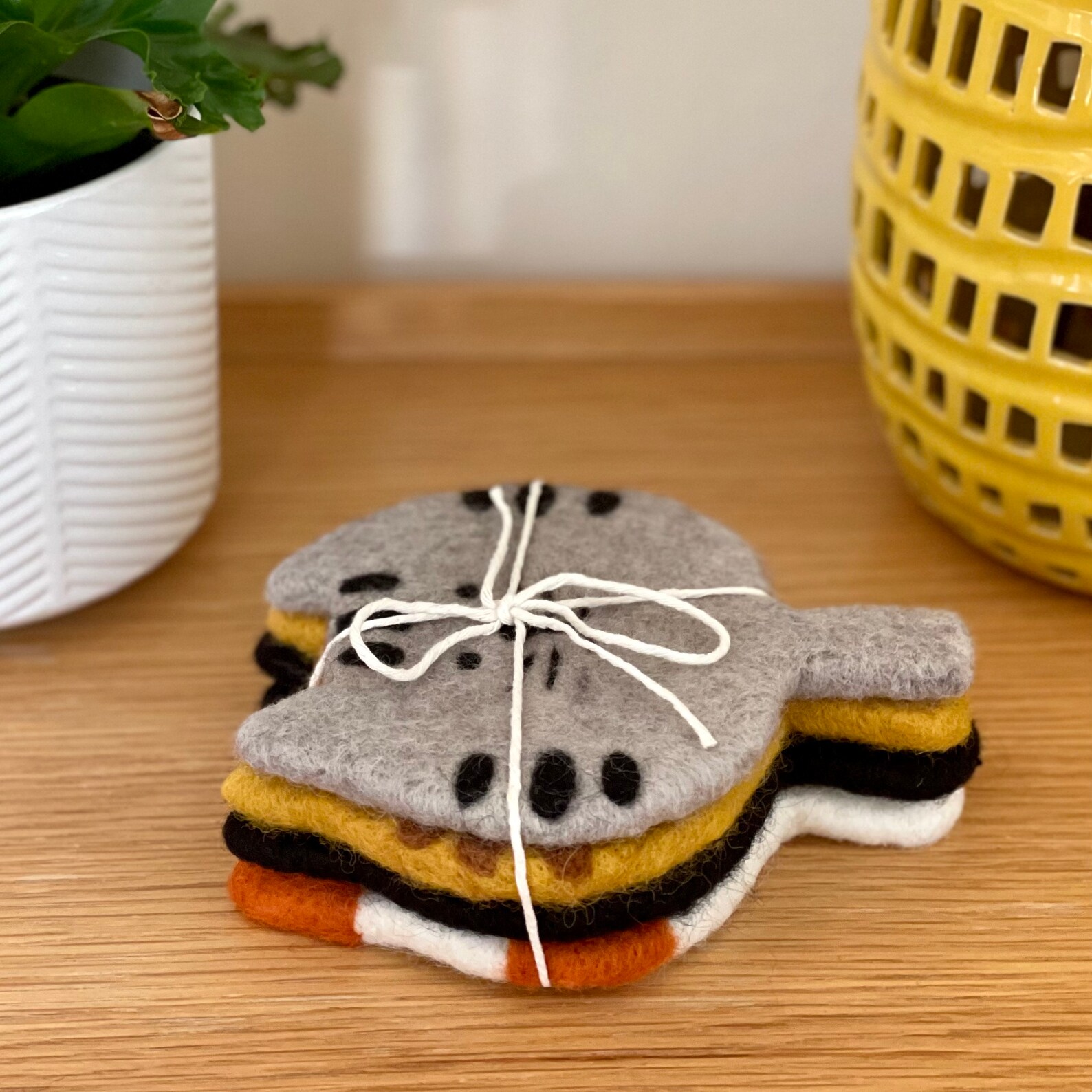 Wool Coasters Set of 4 Wool Felt Cat Shape Coasters gifts - Etsy