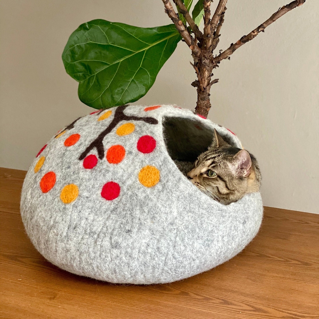Cat Cave, Cat Bed, Wool Cat Cave, Cat House, Cat Hideout, Cat Cocoon ...