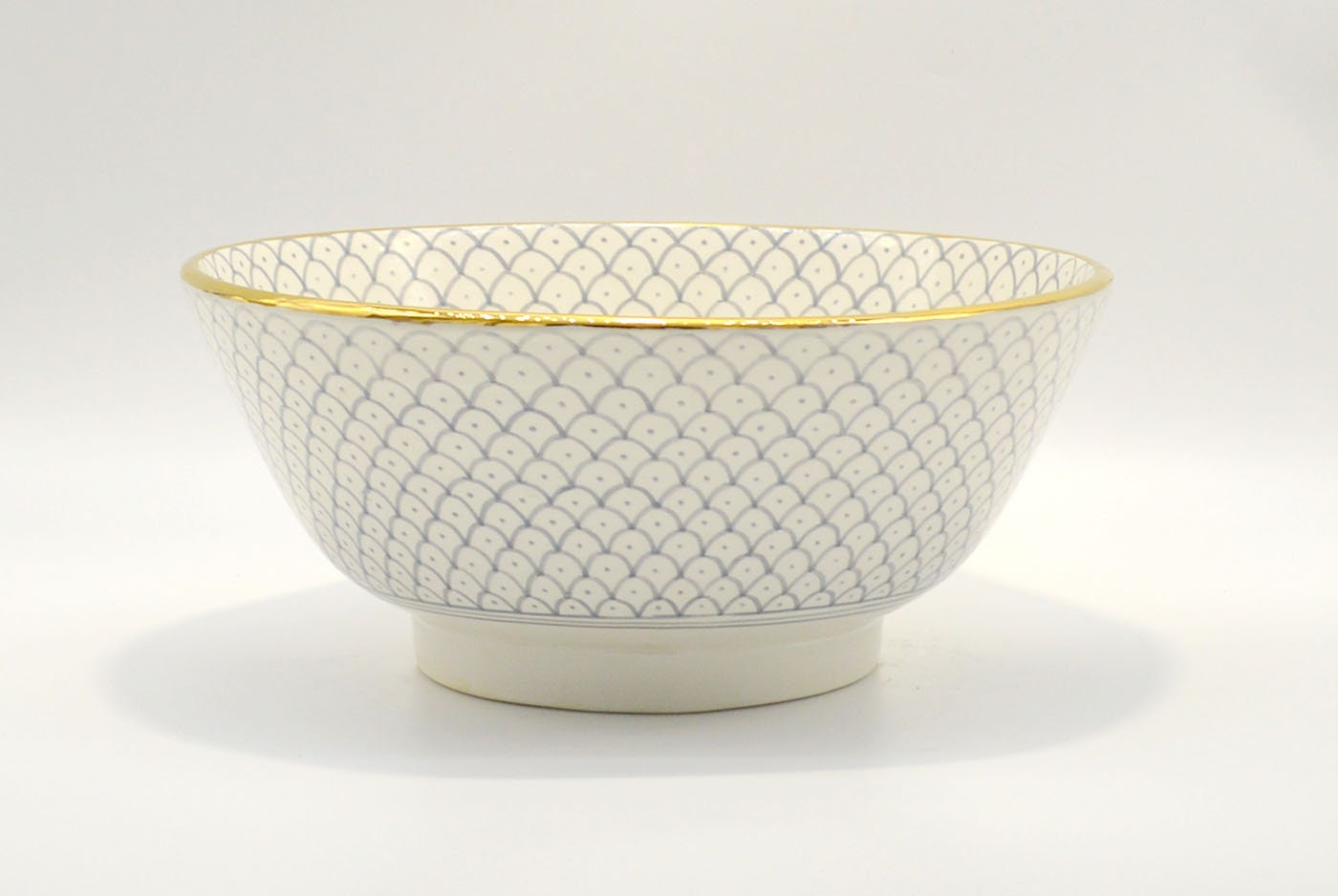 14 Karat Gold Rim and Drain Hand Painted Fish Scale Light Grey - Etsy UK