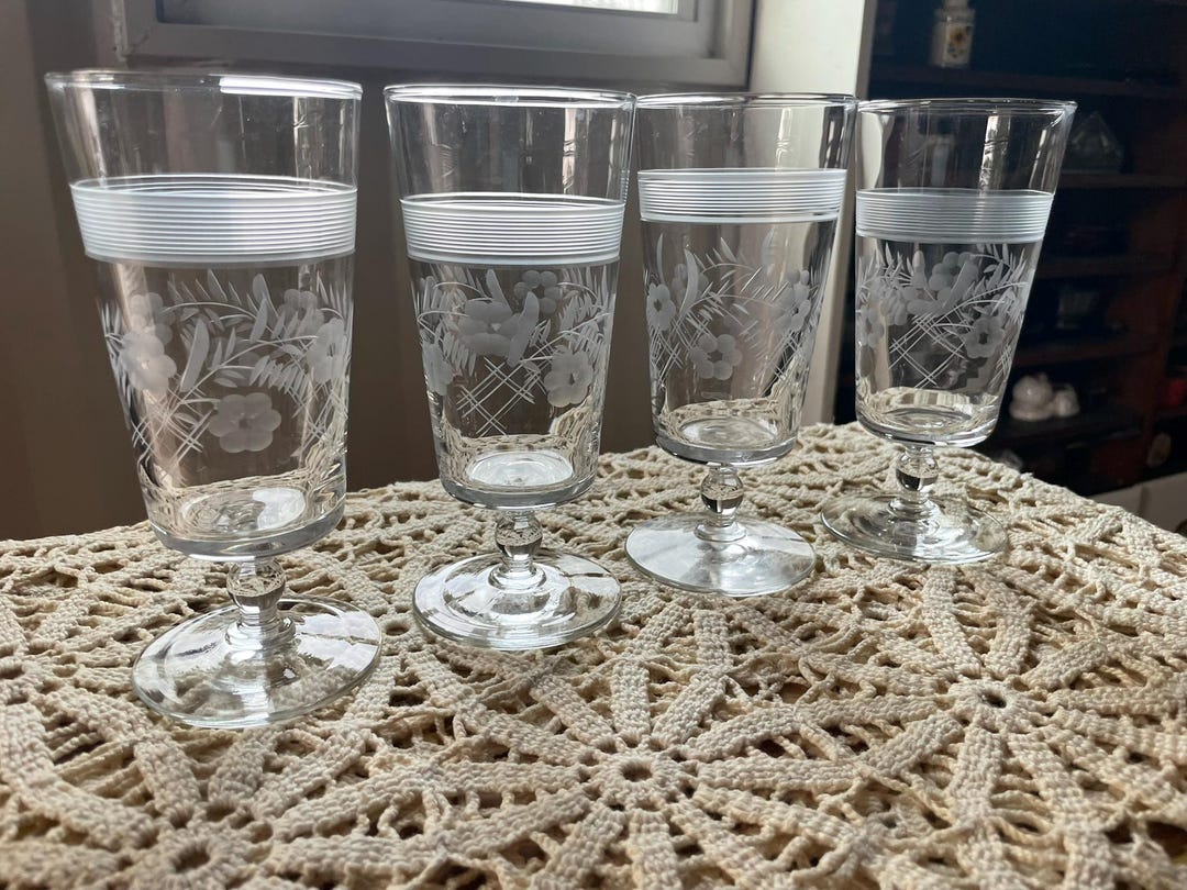 Vintage Etched Glass Stemmed Water/wine Glasses – Set of 4 Elegant ...
