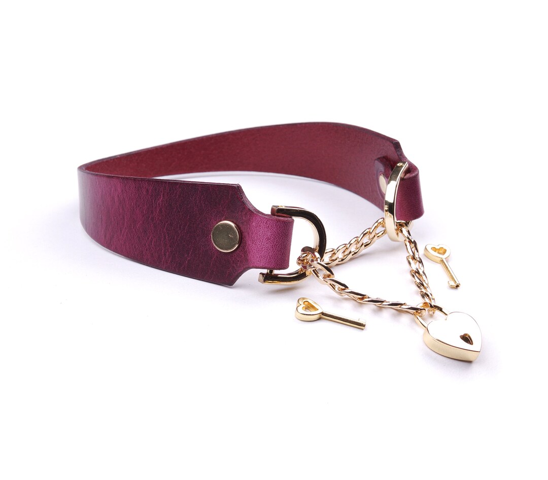 Lock-it Heart Choker, BDSM Heart Lock Collar With Chain, Leather Choker ...