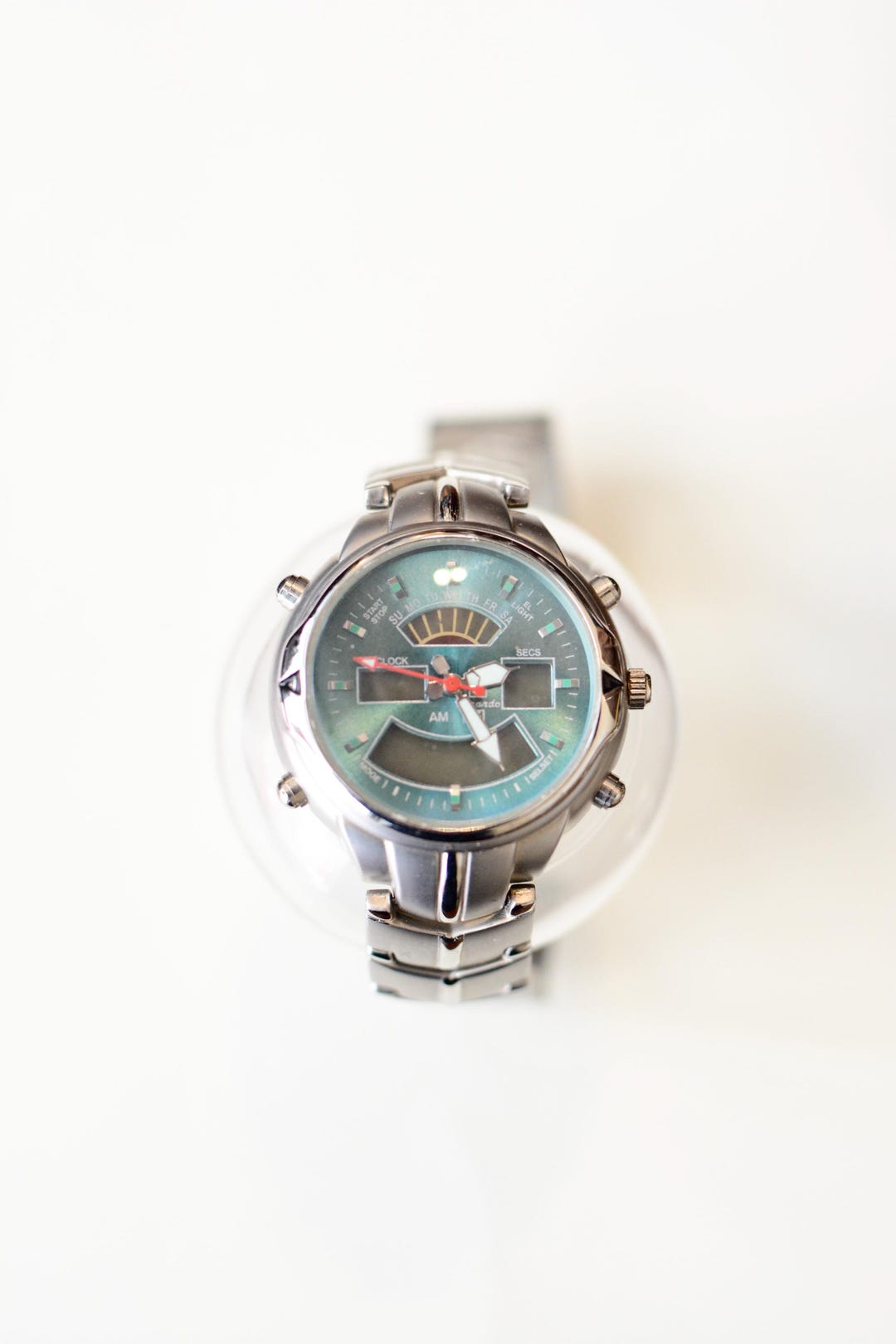 1990s Renaldo Circular 36mm Quartz Watch - Etsy