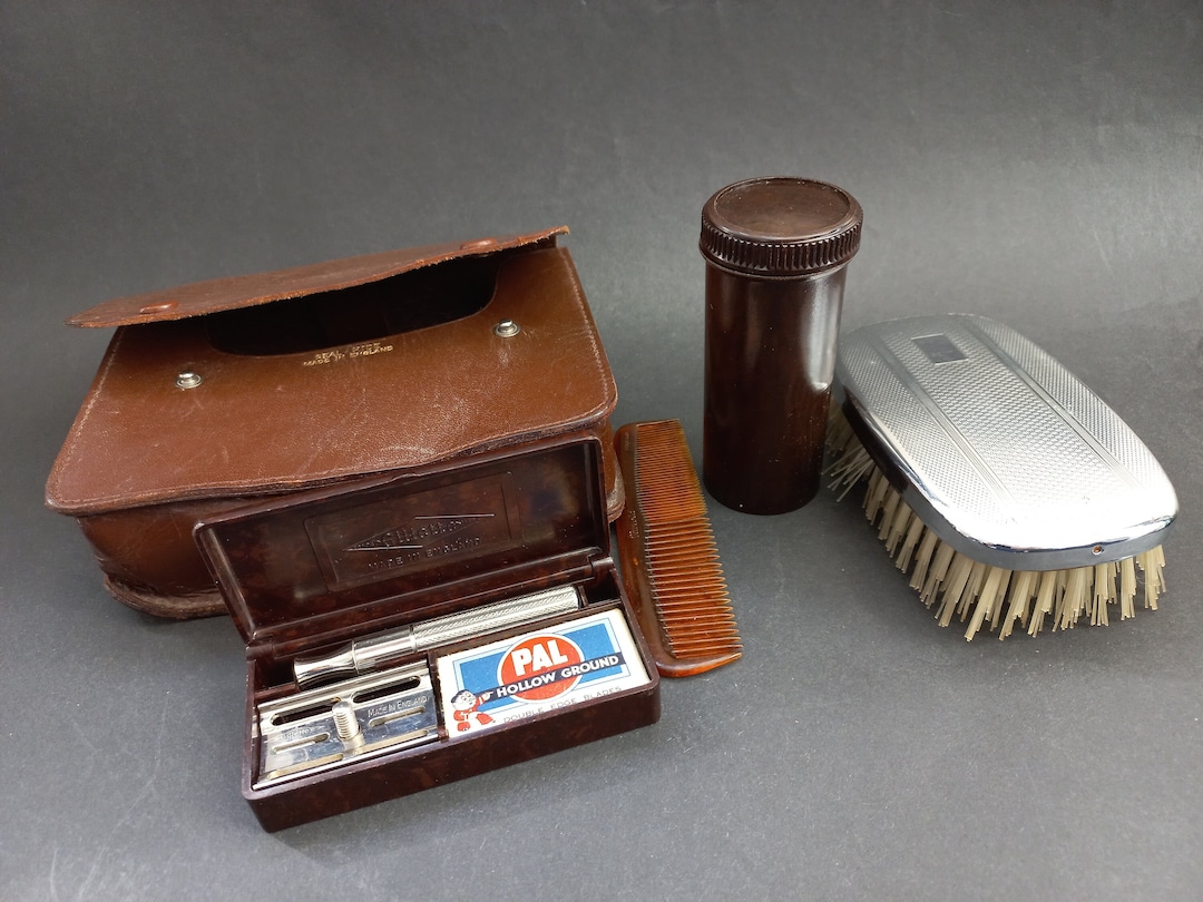 Vintage English Shaver Shaving Set Gillette 1950s, Old English Shavers ...
