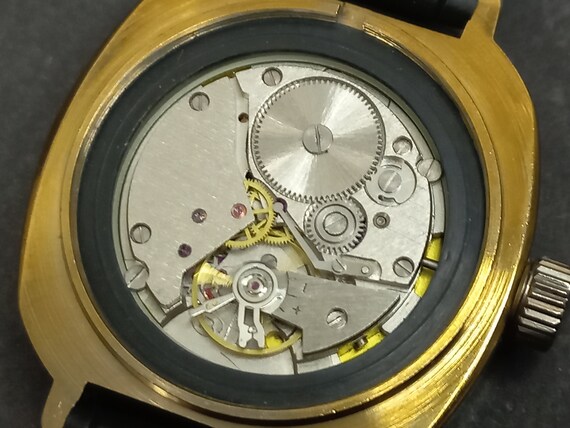 Soviet Vintage Watch Vostok Komandirskie Tank (Comman… - Gem