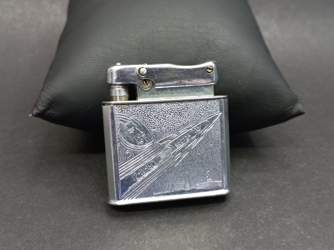 Soviet Vintage Lighter twinkle Petrol Lighter - Etsy