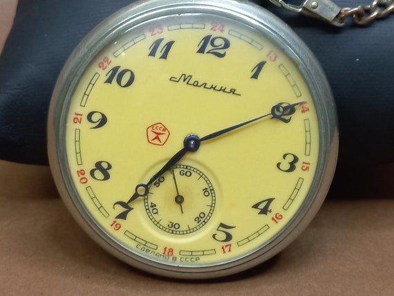 Soviet Vintage Pocket Watch Molnija "Sailboat", USSR … - Gem