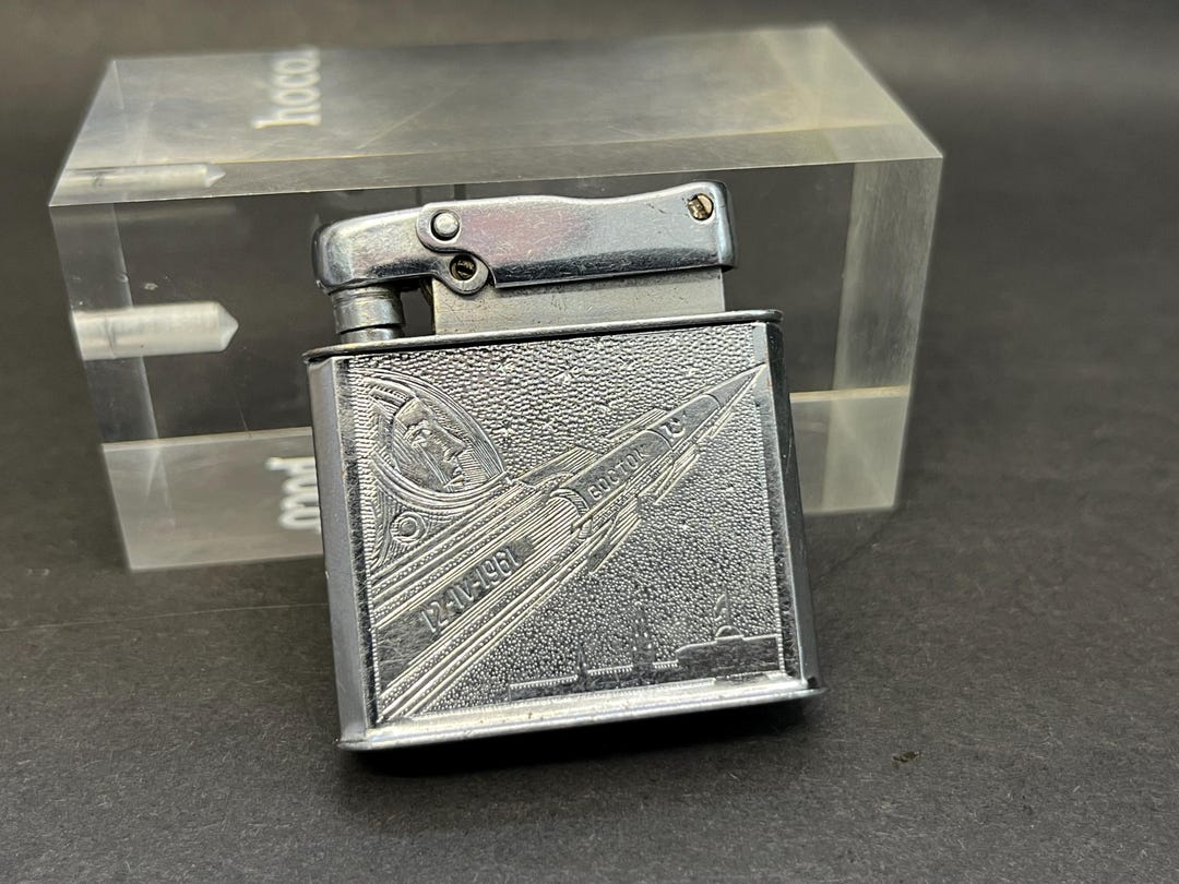 Soviet Vintage Lighter "twinkle", Petrol Lighter USSR, Soviet Space 60s ...