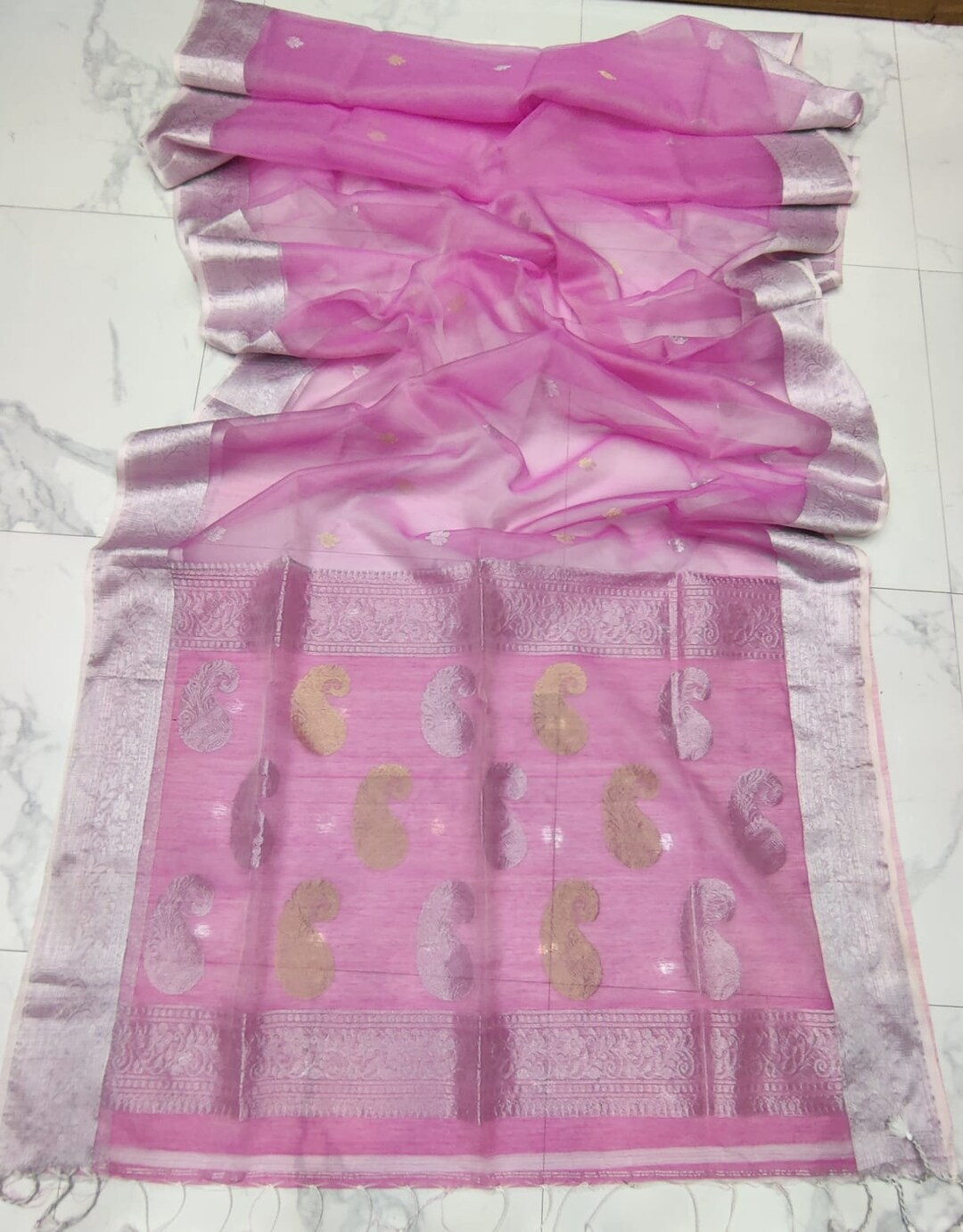 Exclusive Muslin Jamdani Saree With Allover Hand Weaving Work - Etsy