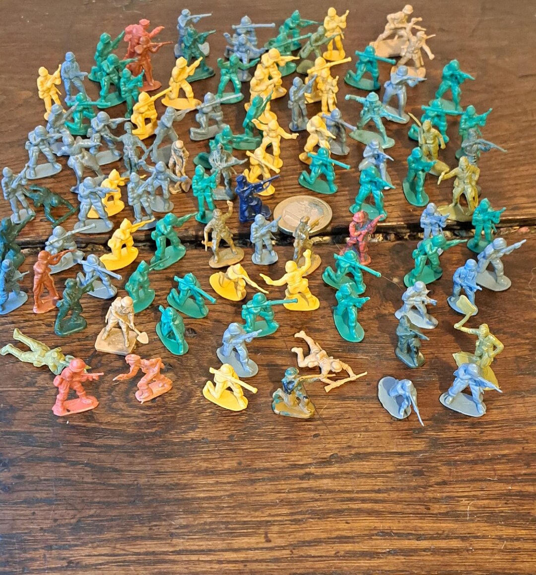 100 Military Plastic Figures WWII 2.5 Cm 80s Collectible Toy Mini ...