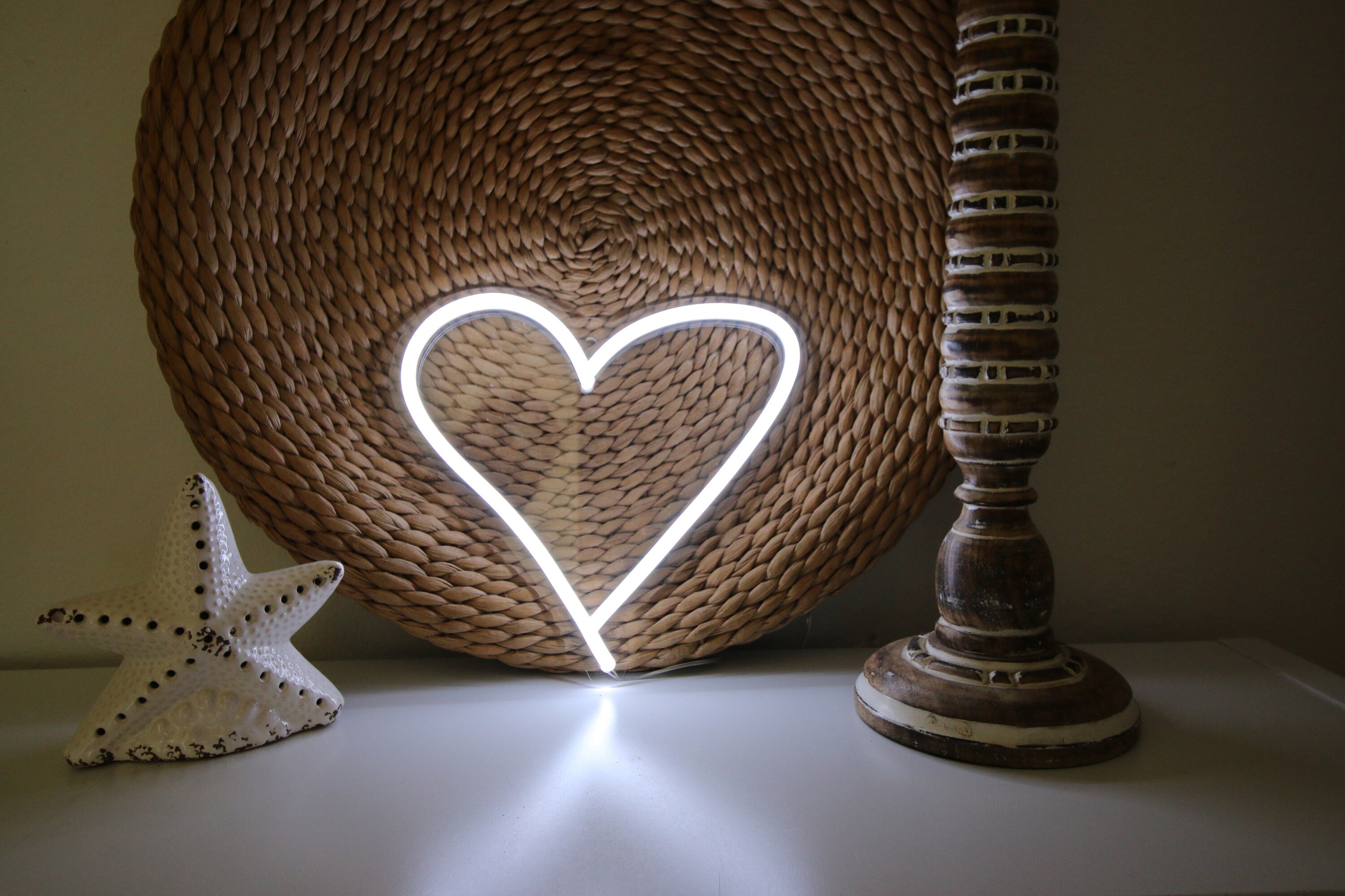 Neon Heart**White or Neon Heart***LED Neon Light/Custom Neon Sign**US ...