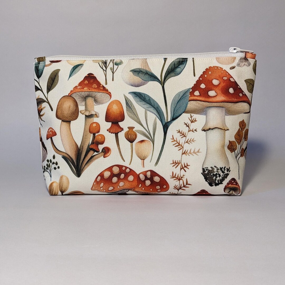 Mushroom Accessory Pouch Cottage Core Mushroom Makeup Bag Small Travel ...