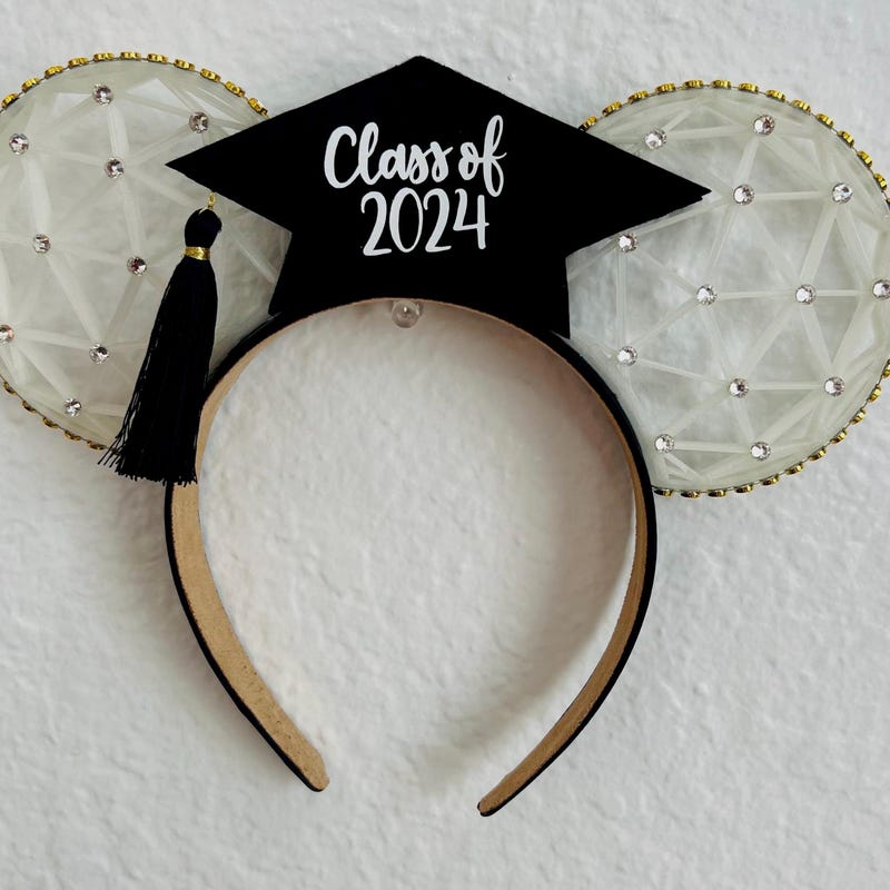Mickey Graduation - Etsy