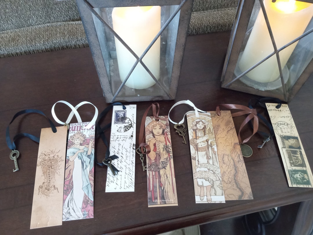 Vintage Style Bookmark With Charm - Etsy