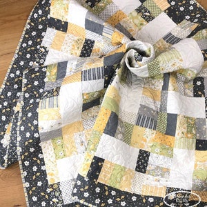 Buttercup and Slate Quilt Kit by Corey Yoder Cloud white - Etsy