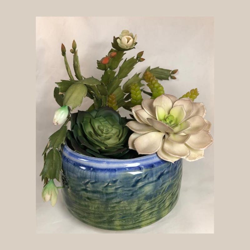 Short Vase - Etsy