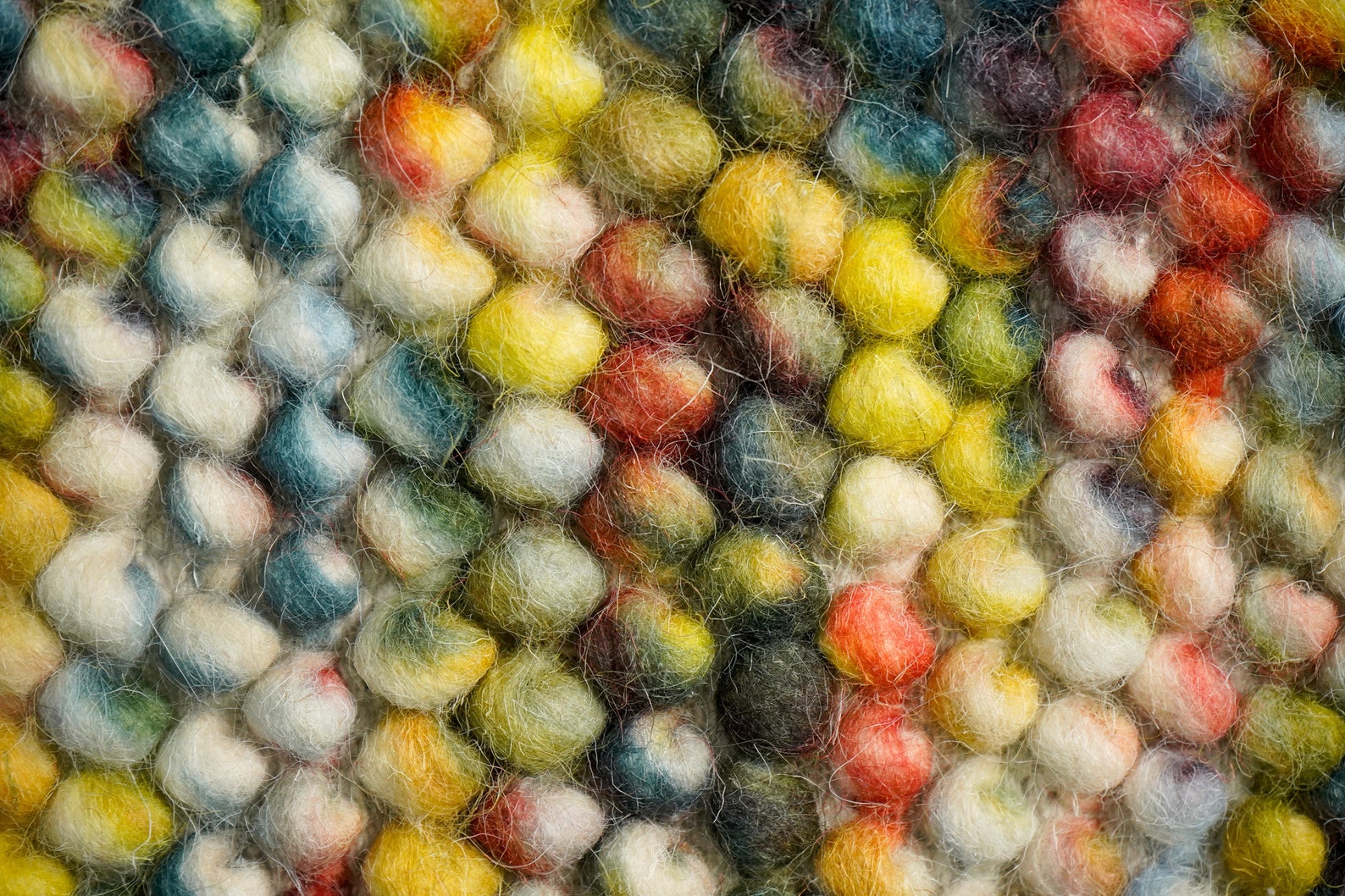 Rainbow Chunky Wool Loop Rug Hand Knotted, Multi Coloured, Soft, Funky ...