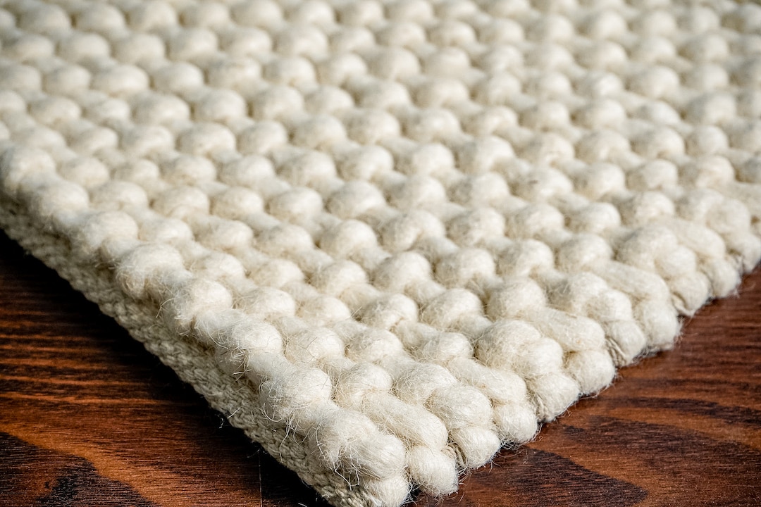 Ivory Magic Loop Chunky Wool Rug Hand Woven Modern Scandinavian Style ...