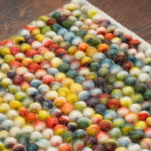 Rainbow Chunky Wool Loop Rug Hand Knotted, Multi Coloured, Soft, Funky ...